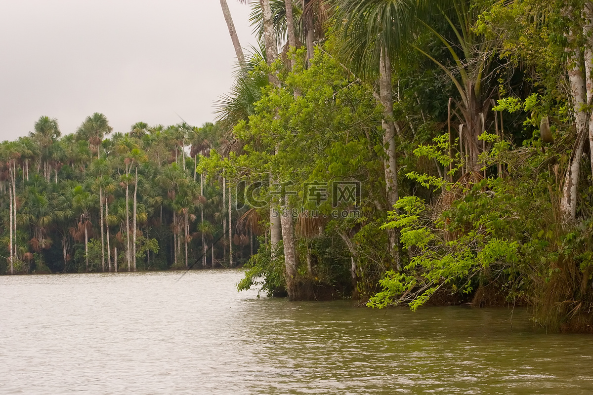 桑多瓦尔湖高清摄影大图-千库网