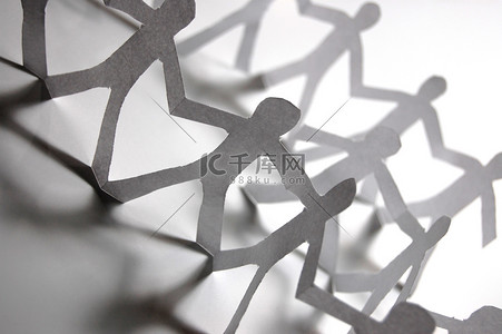 开派对的纸人高清摄影大图-千库网