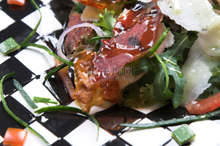 时令沙拉高清摄影大图-千库网