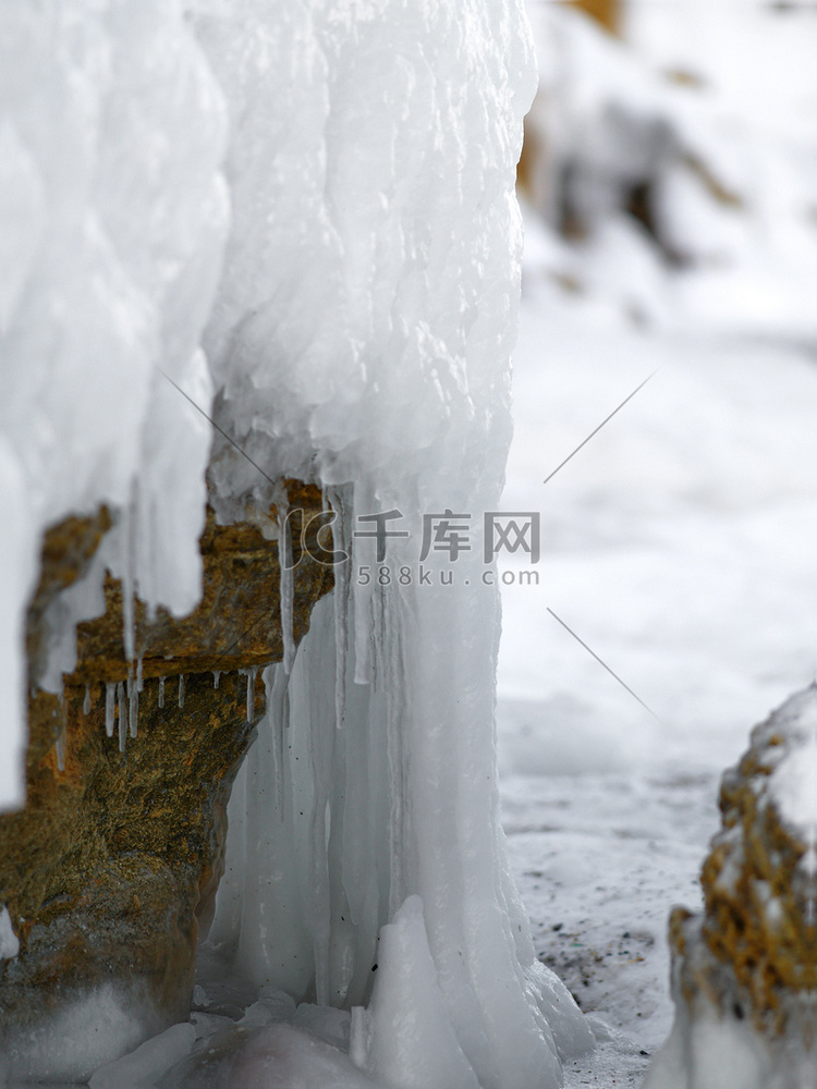 迷雾北极冰川高清摄影大图-千库网