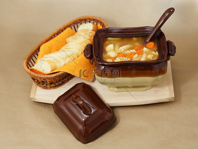 汤碗高清摄影大图-千库网