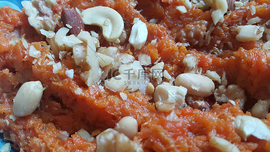 称为 Suji Halwa 或 Halva 的传统美味甜点的特写视图高清摄影大图-千库网