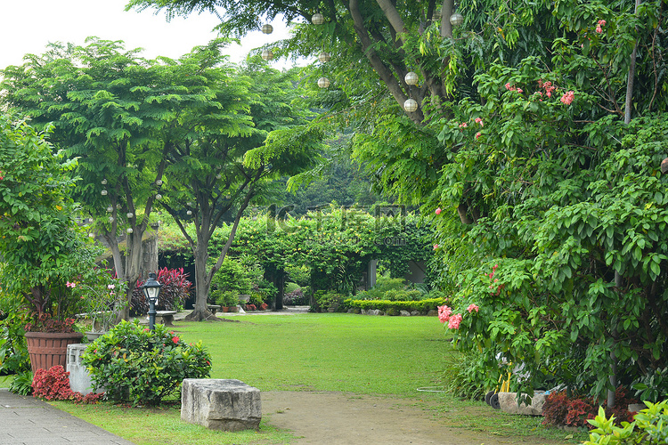 Baluarte De San Diego Gardens 位于马尼拉 Intramuros Walled City高清摄影大图-千库网