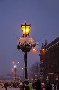 在城市的照明街道。高清摄影大图-千库网