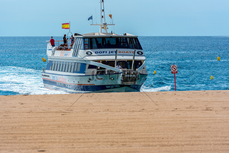 Covid 19 后 Lloret de Mar 的街道没有国际高清摄影大图-千库网