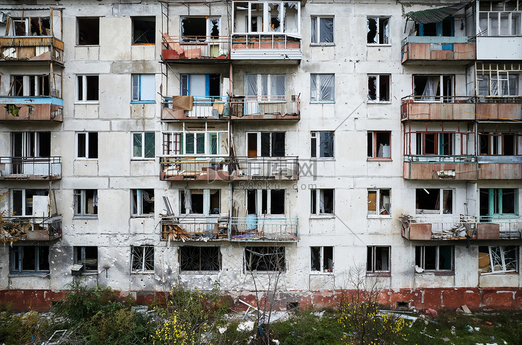 战区的公寓楼。高清摄影大图-千库网