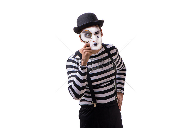 Mime 与孤立在白色背景上的放大镜高清摄影大图-千库网