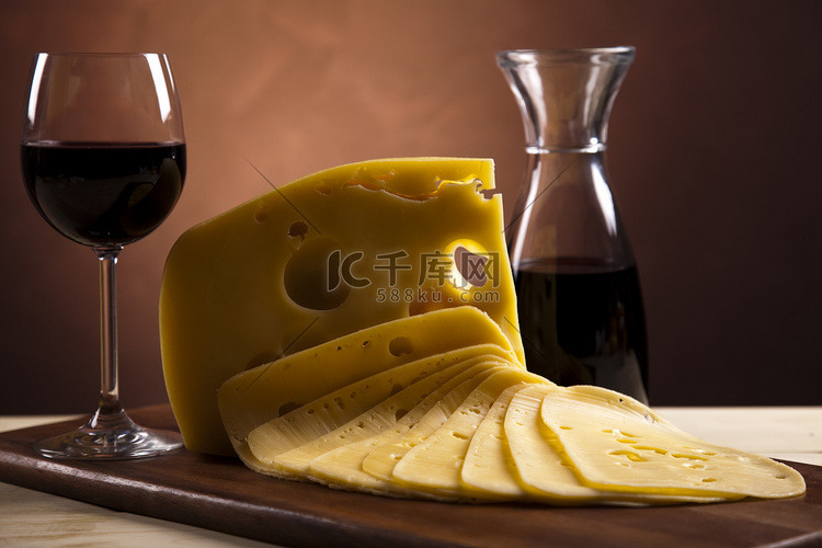 葡萄酒和奶酪静物，饱和的环境乡村主题高清摄影大图-千库网