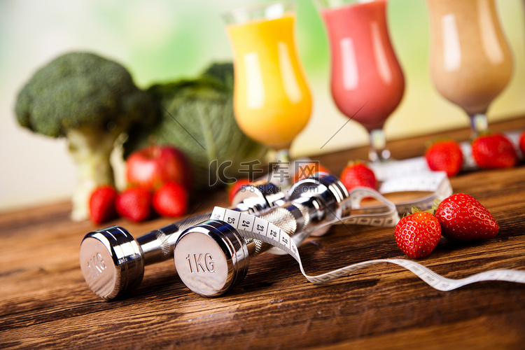 健康饮食、蛋白质奶昔、运动和健身高清摄影大图-千库网