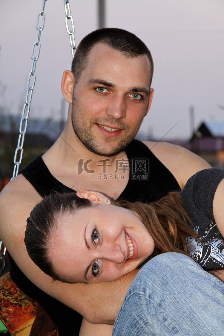 情侣恋人高清摄影大图-千库网