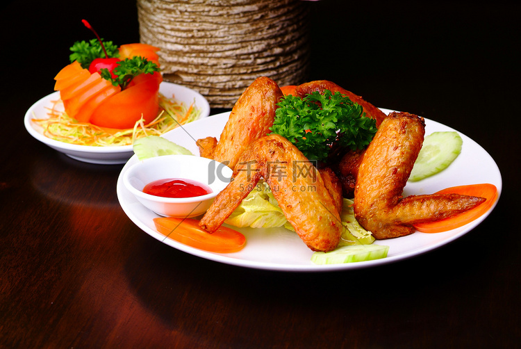 有背景的鸡翅高清摄影大图-千库网