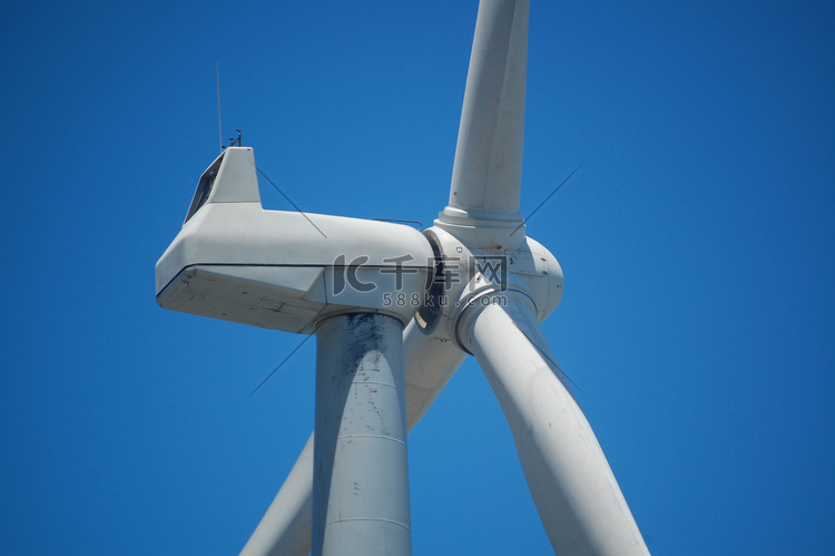 菲律宾北伊罗戈省的班吉风车螺旋桨高清摄影大图-千库网