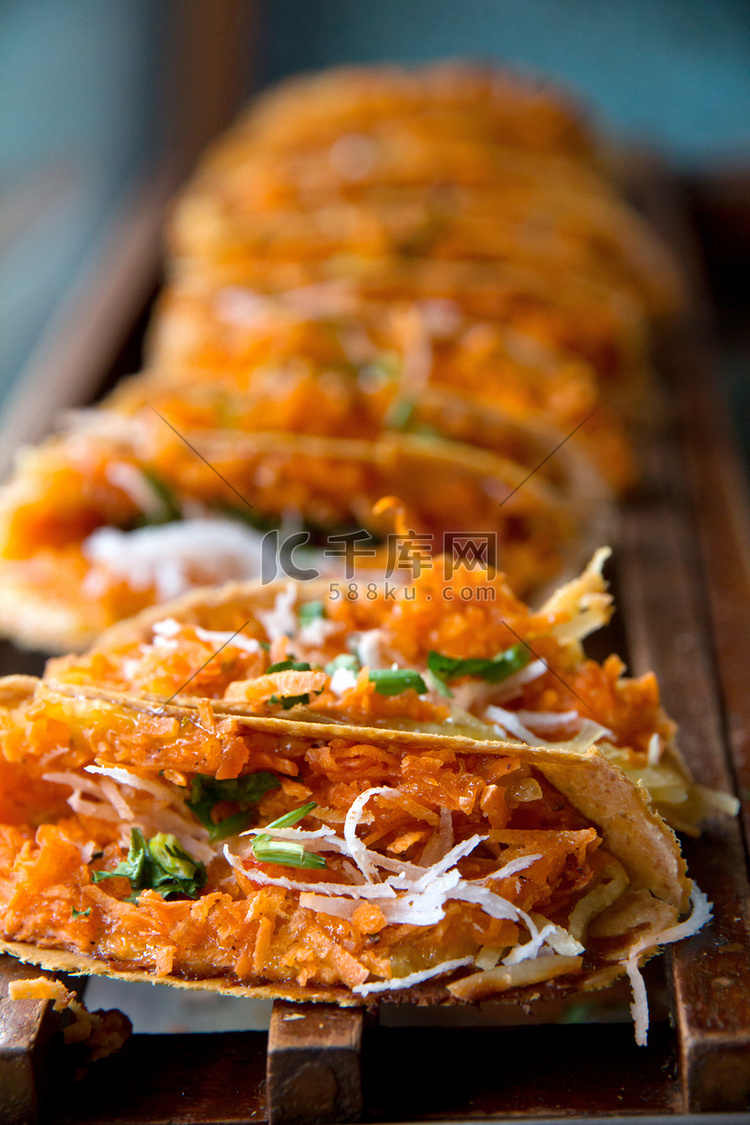 Khanom bueang，一种泰国甜食高清摄影大图-千库网