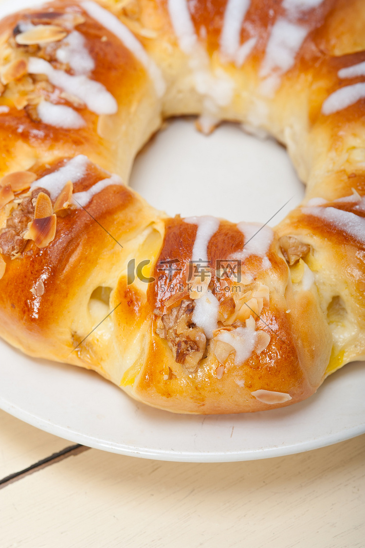 甜面包甜甜圈蛋糕高清摄影大图-千库网