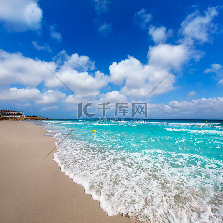 巴利阿里群岛 Es Mitjorn Gran 的 Menorca Platja Sant Tomas高清摄影大图-千库网