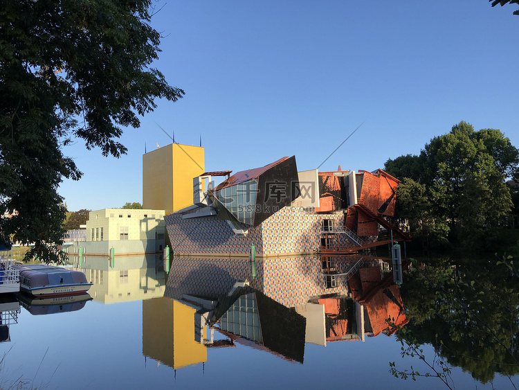 格罗宁根博物馆高清摄影大图-千库网