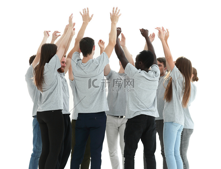 一群志趣相投的人站成一圈。高清摄影大图-千库网