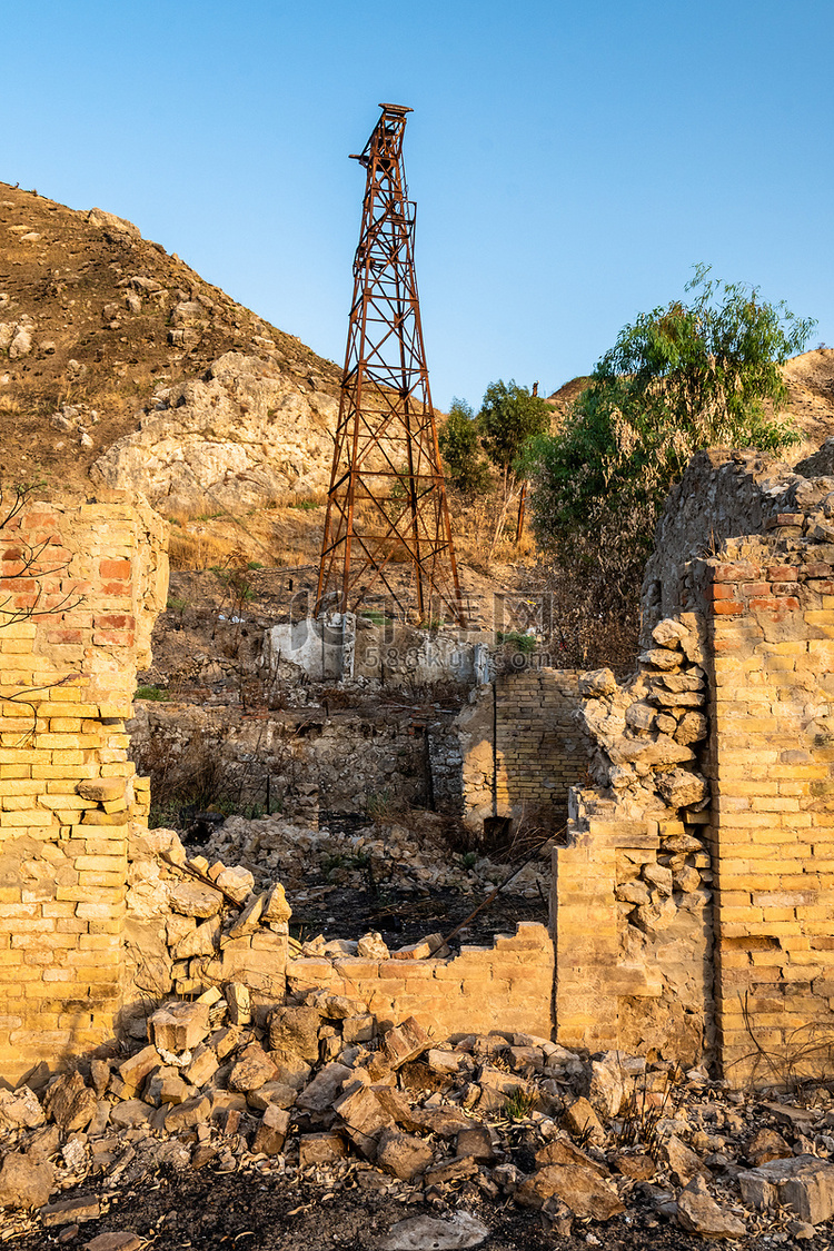 意大利西西里岛 Riesi 的废弃硫磺开采综合体 Trabia Tallarita高清摄影大图-千库网