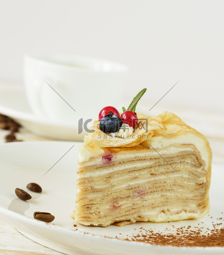 千层蛋糕高清摄影大图-千库网