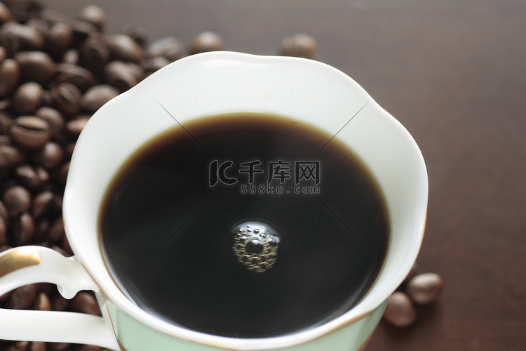 一杯热咖啡高清摄影大图-千库网