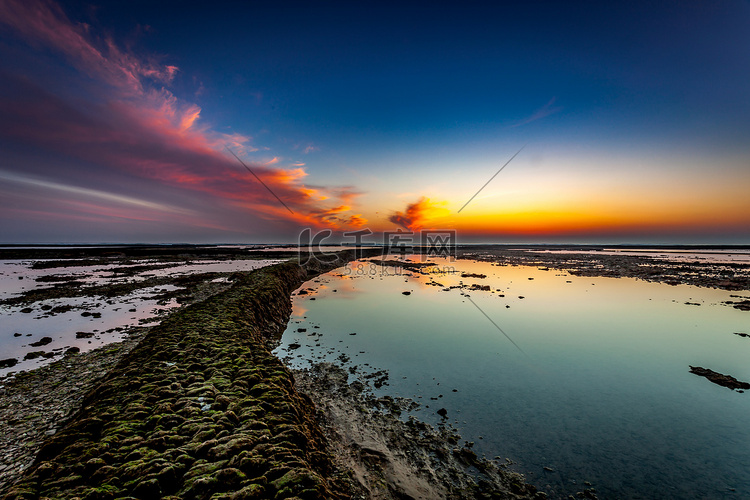 Corrales 的海滩，鱼围栏，Rota，Cadiz，西班牙高清摄影大图-千库网