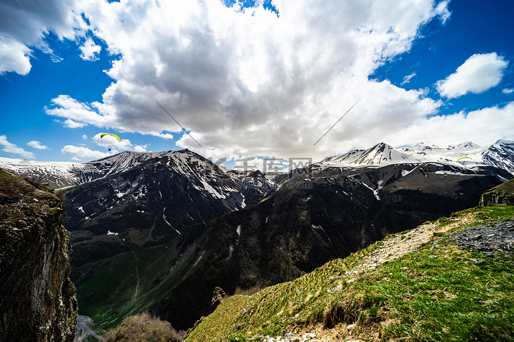 游览高加索山的格鲁吉亚部分高清摄影大图-千库网