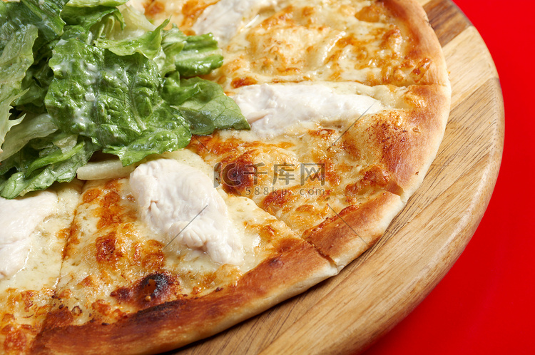 肉鸡肉披萨高清摄影大图-千库网