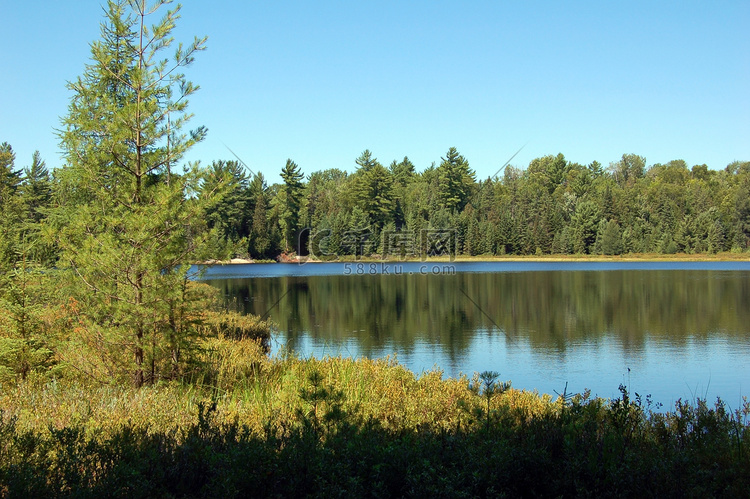 森林湖高清摄影大图-千库网