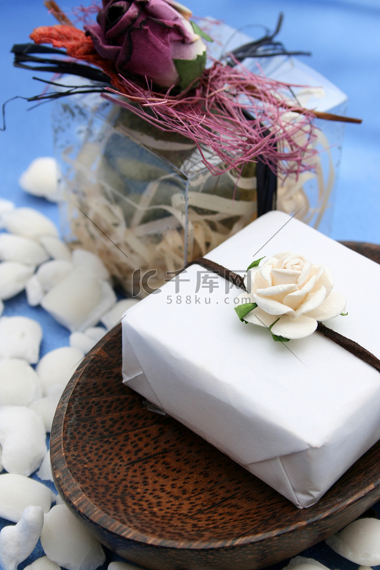 肥皂盒高清摄影大图-千库网