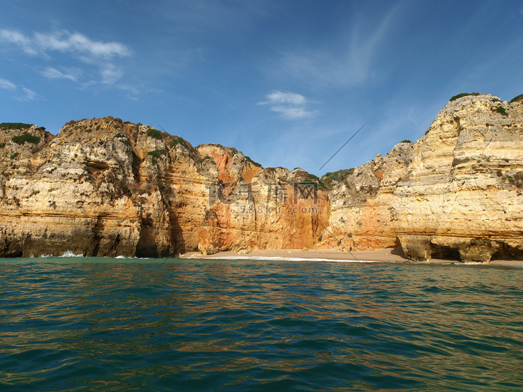 拉各斯和文森特角之间的阿拉加维海岸高清摄影大图-千库网