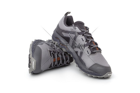 Mizuno Wave Mujin 6 Trail 跑步运动鞋特写隔离在白色背景中高清摄影大图-千库网