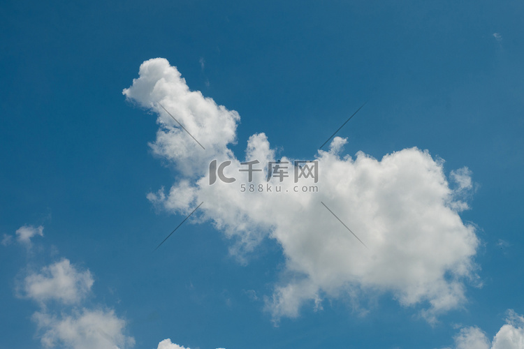 蓝天白云。高清摄影大图-千库网