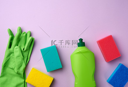 清洁用紫色橡胶手套，多色海绵，cleani高清摄影大图-千库网