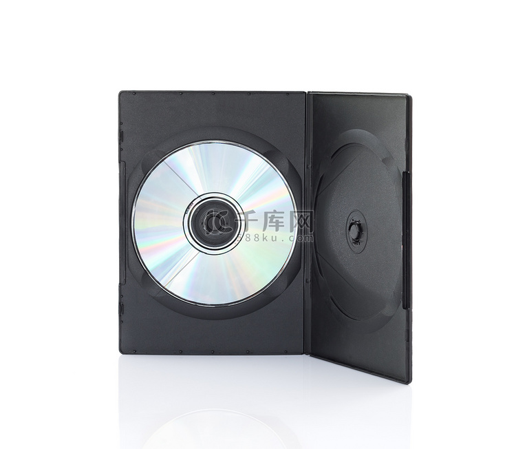 白色背景上有光盘的 DVD 盒高清摄影大图-千库网