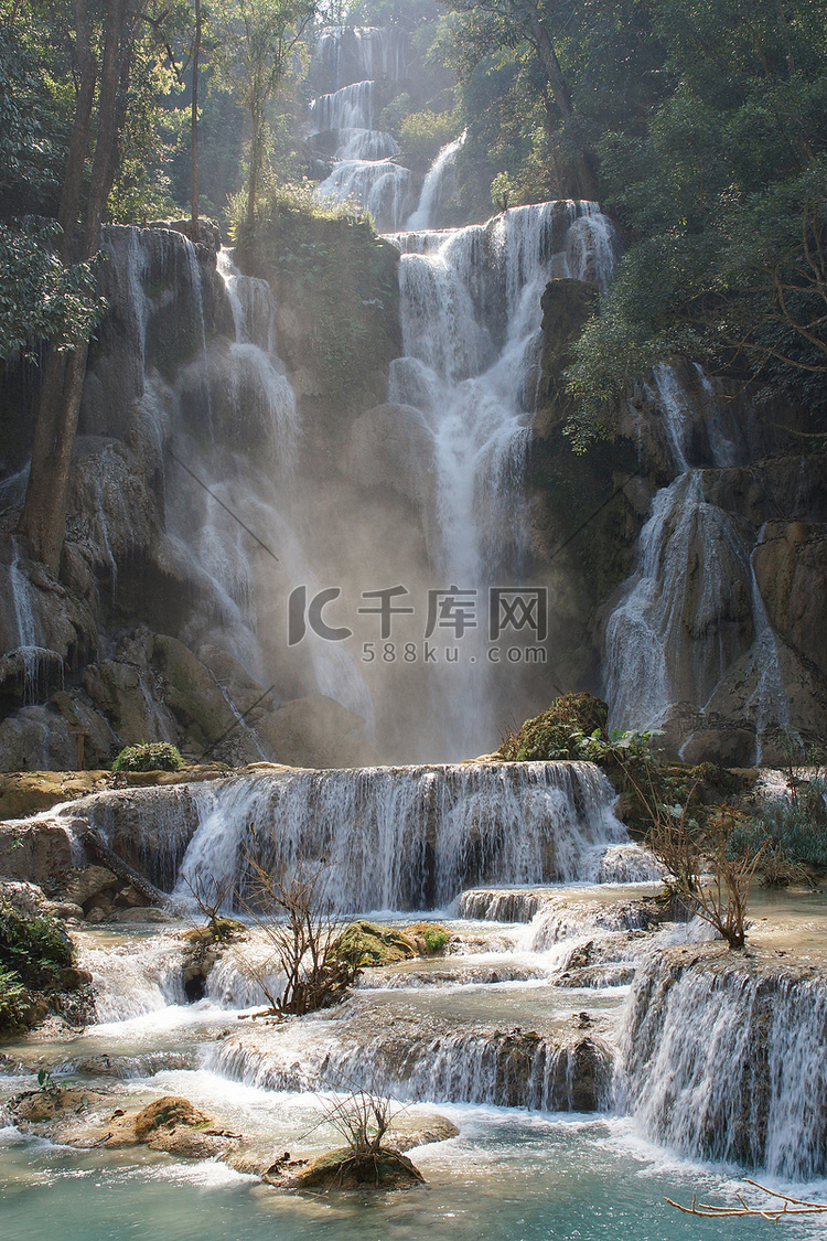 Tat Kuang Si Waterfall, Laos高清摄影大图-千库网