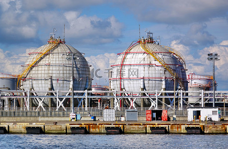 球形储罐摄影图片-球形储罐摄影作品-千库网