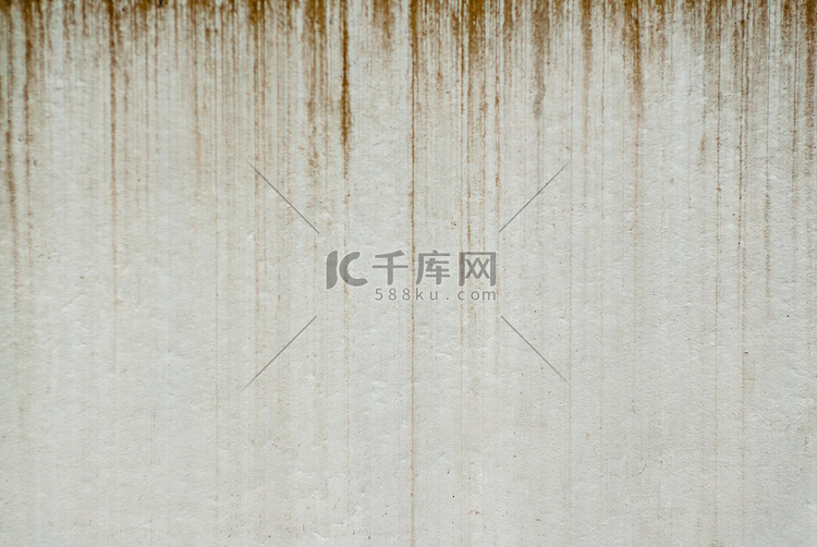 灰色表面上有肮脏的棕色条纹高清摄影大图-千库网
