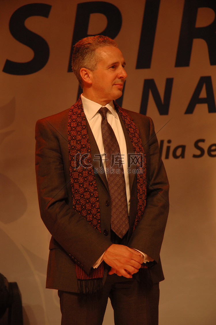 安盛亚太区首席执行官-Andrew Penn高清摄影大图-千库网