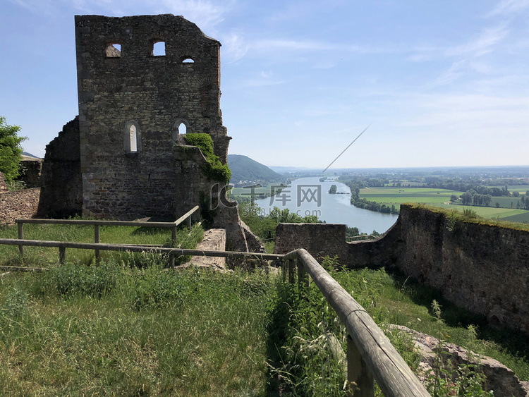 多瑙斯托夫城堡的风景高清摄影大图-千库网