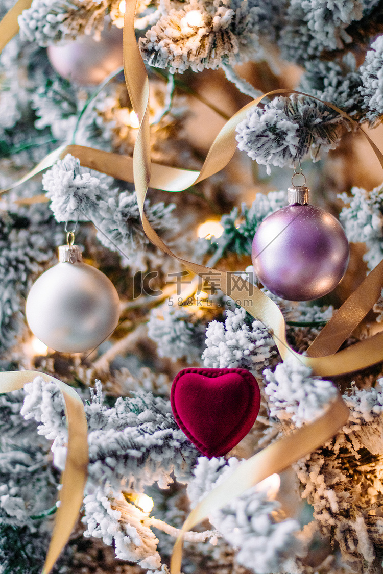 爱是圣诞之光 - 送给她的节日礼物高清摄影大图-千库网