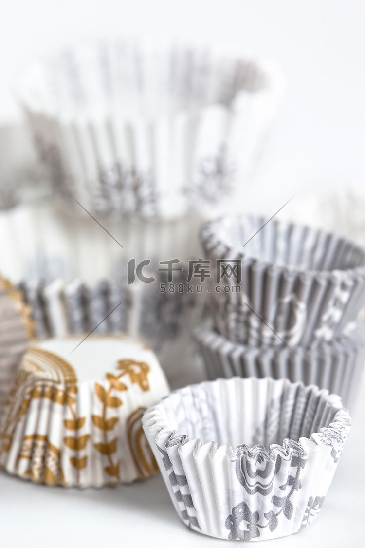 用于纸杯蛋糕或松饼的烘焙杯高清摄影大图-千库网