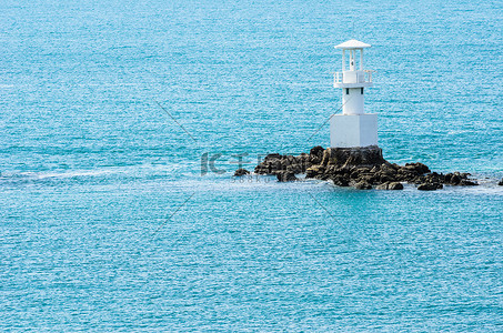 白色灯塔高清摄影大图-千库网