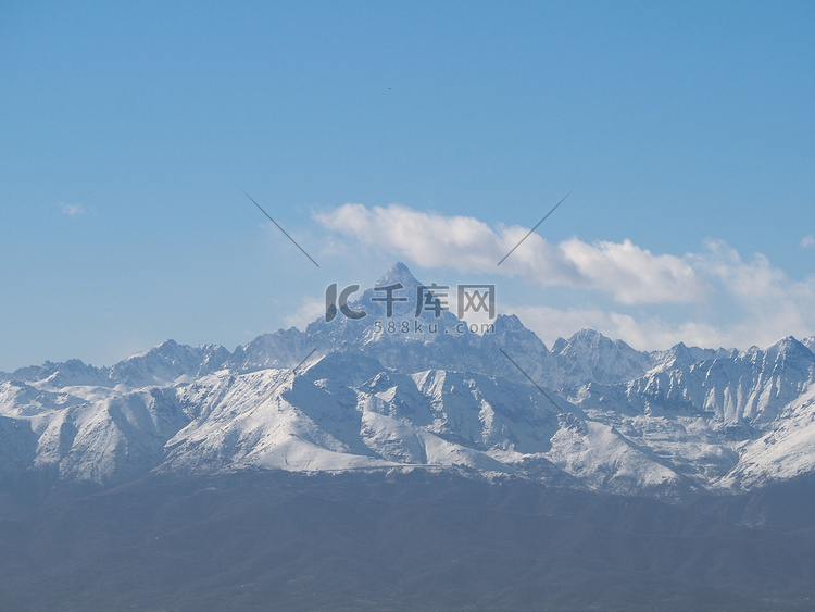 蒙维索 (Monte Viso) 山高清摄影大图-千库网