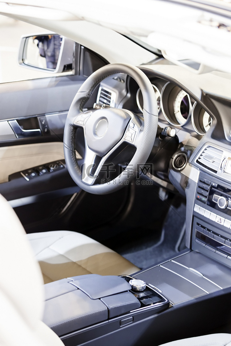 汽车方向盘高清摄影大图-千库网