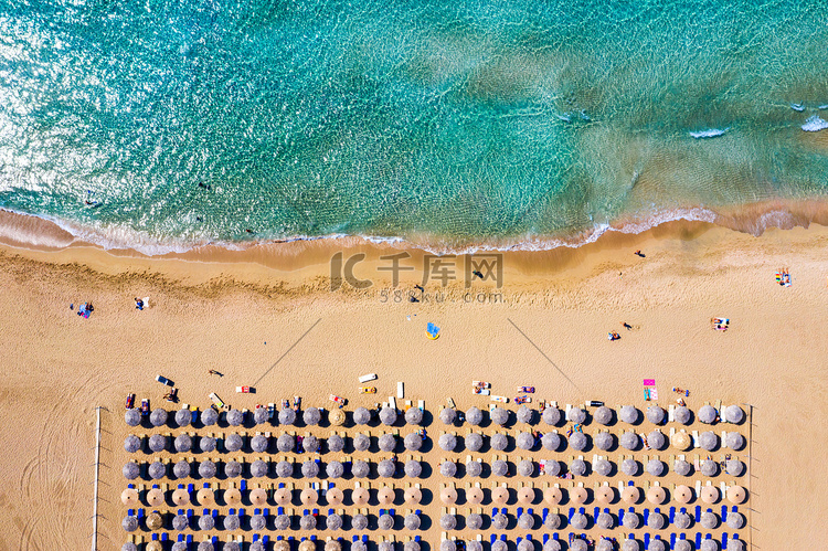 美丽的绿松石海滩 Falasarna (Falassarna) 的空中拍摄高清摄影大图-千库网