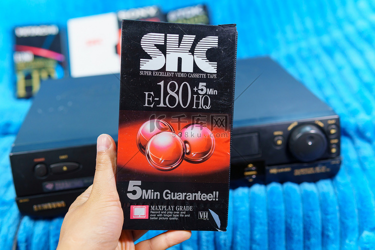 俄罗斯秋门- 2021年7月25日：skc的旧录像带。高清摄影大图-千库网