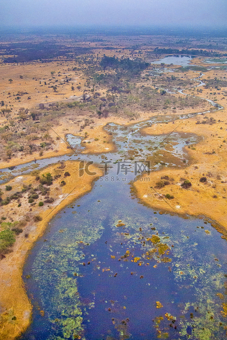 鸟瞰图，奥卡万戈湿地，奥卡万戈三角洲，博茨瓦纳高清摄影大图-千库网