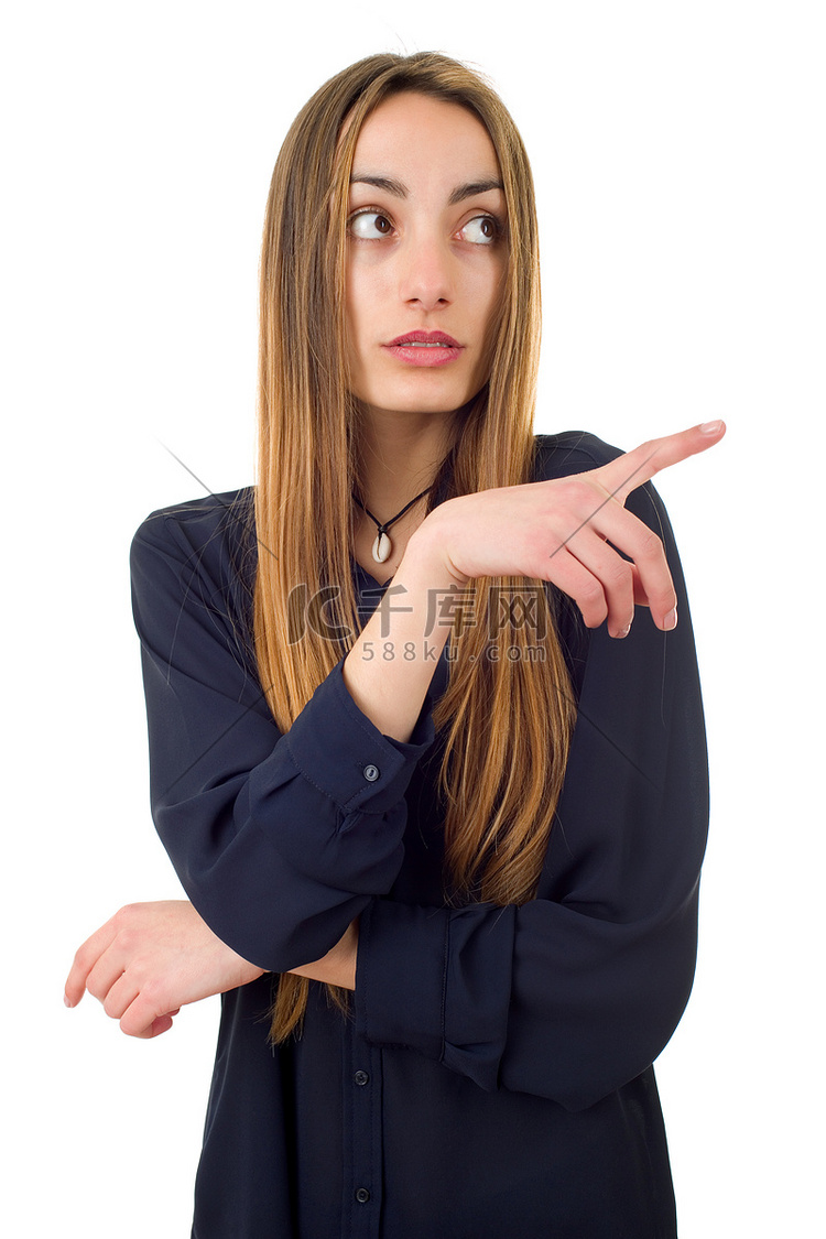 女人指着高清摄影大图-千库网