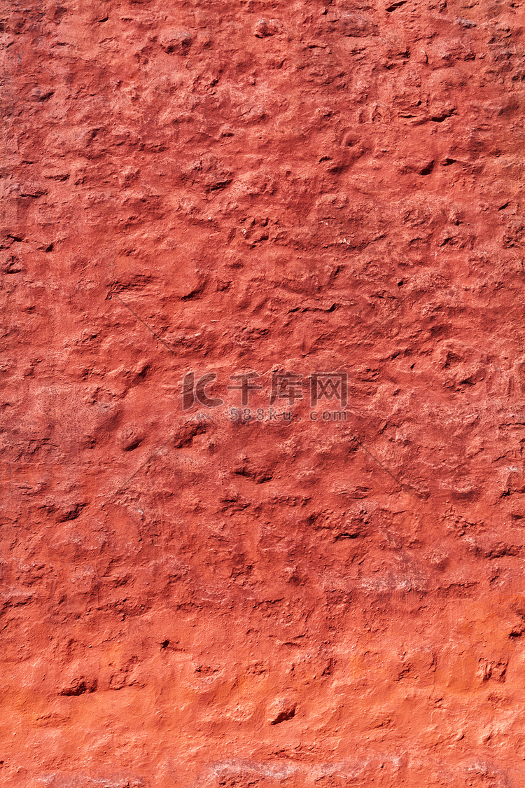 老红色被风化的粗糙的墙壁纹理高清摄影大图-千库网