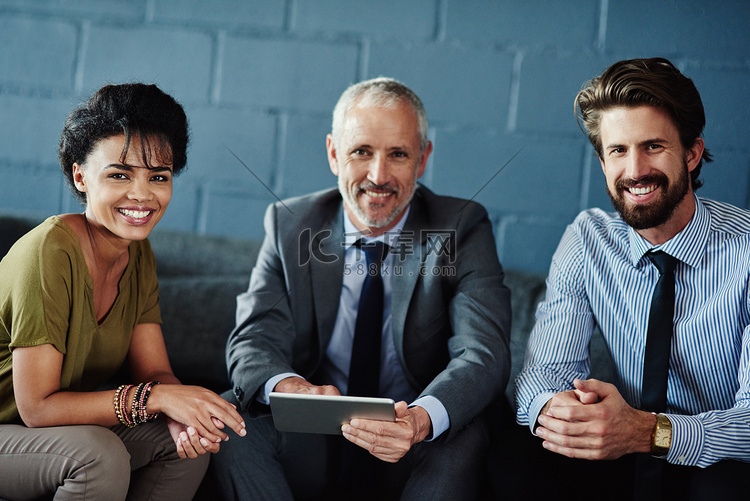 我们为我们的 simpatico 团队感到自豪。高清摄影大图-千库网